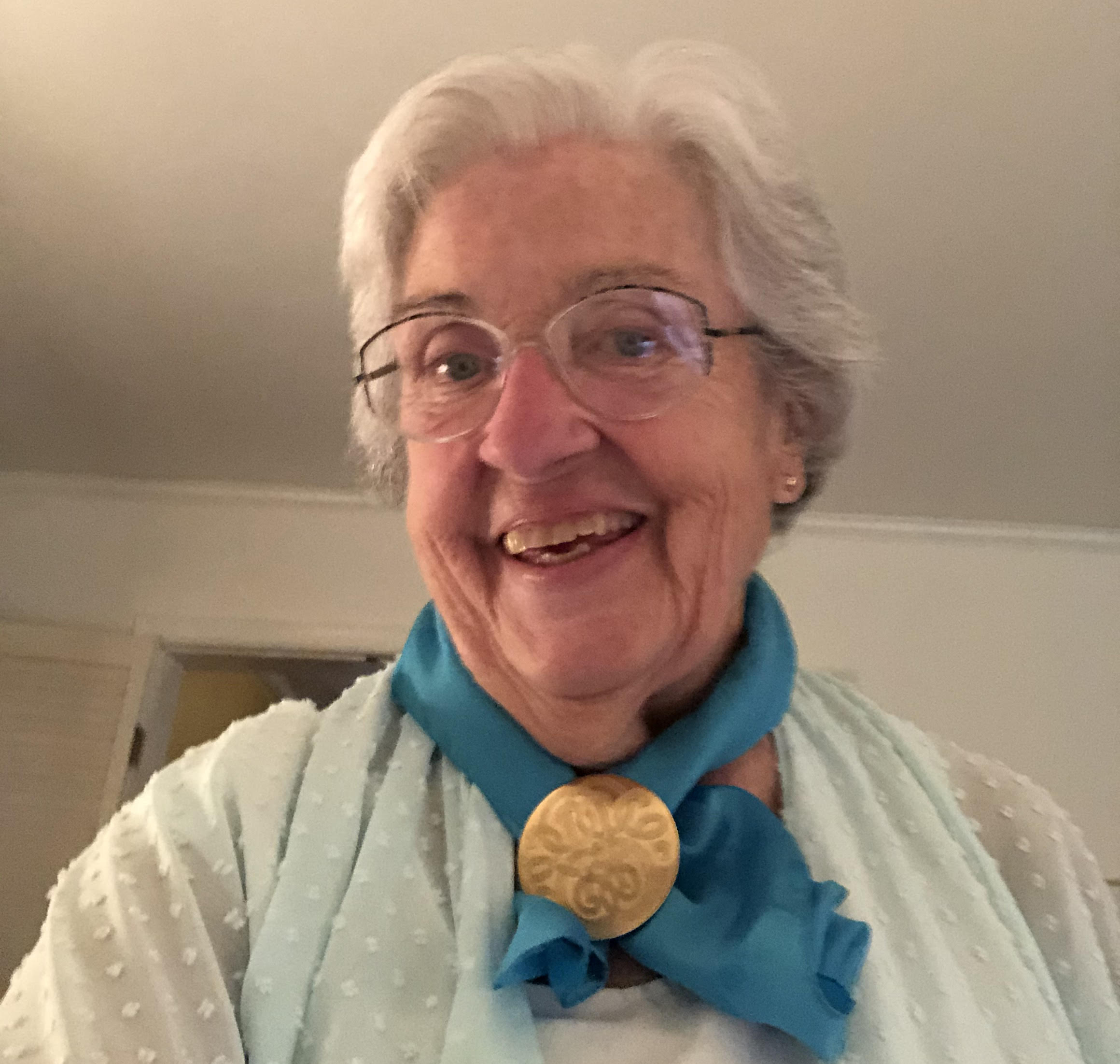 carol chisholm - John Voris